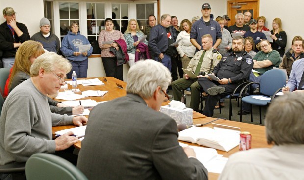 UPDATE: Dunkerton residents disapprove of disbanding police department
