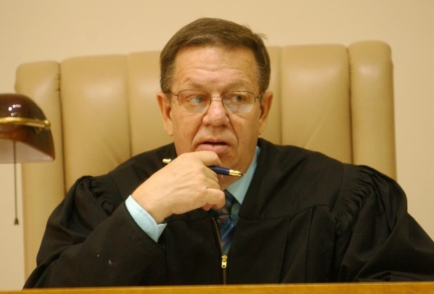 NEW PICTURES: Former Floyd County attorney Marzen testifies in hearing ...