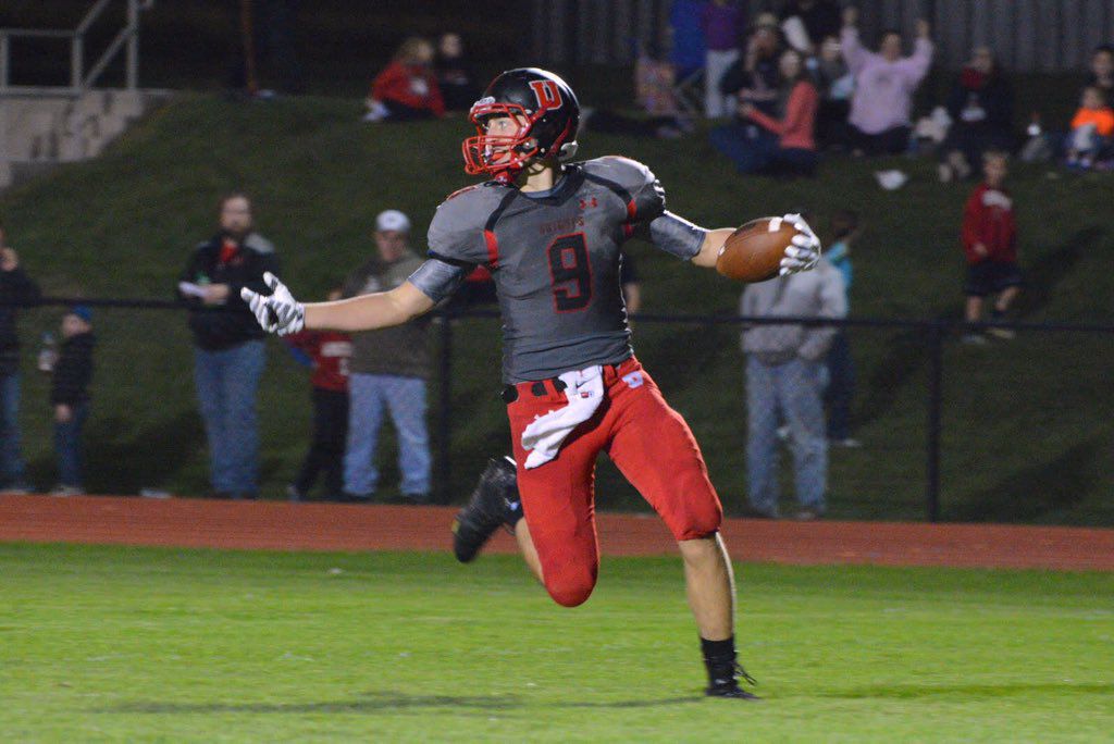 Prep football: Union's Hadachek commits to UNI