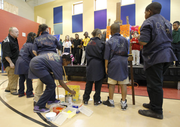 Cunningham students show off leadership skills