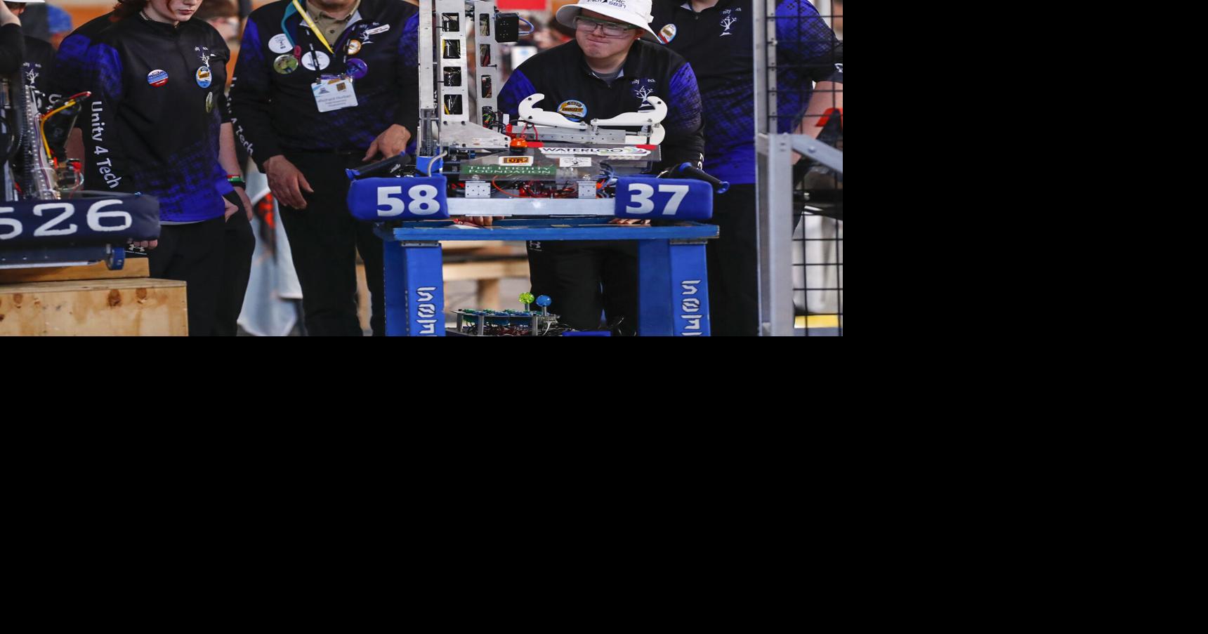 Waterloo Kiwanis Club to host robotics competition team