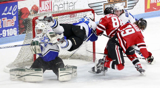 Black Hawks glide past Lincoln