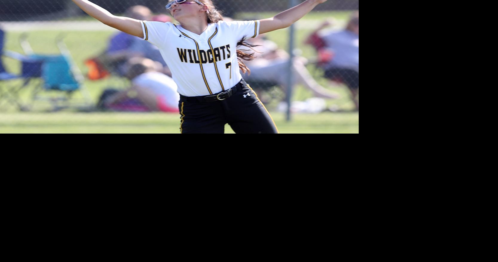 Prep softball: Clarksville powers past Janesville