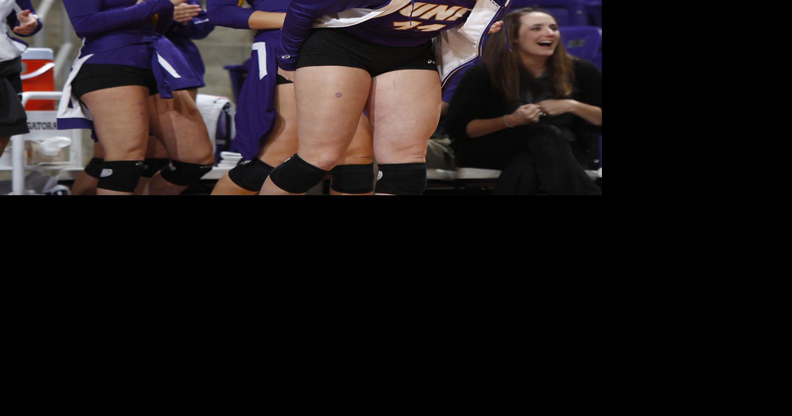 Photos: MVC volleyball