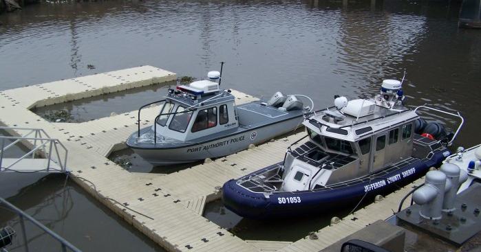 Waterloo moves ahead with plan for floating boat docks downtown