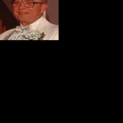 David E. Knapp (1934-2017)