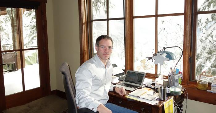 Short's Travel Management leader wins national recognition