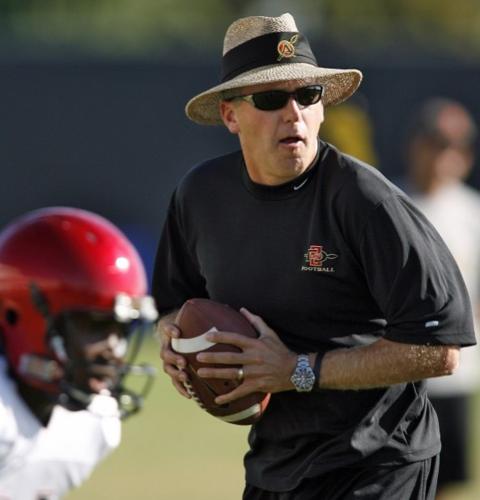 Camp a reunion for Long, other ex-Hawkeyes