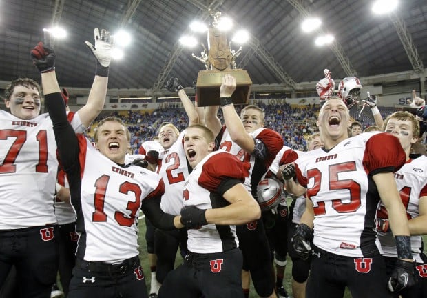 UPDATE: Union nudges Decorah for first 3A crown, 21-14