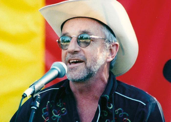 Singer who made first openly gay country album coming to Octopus