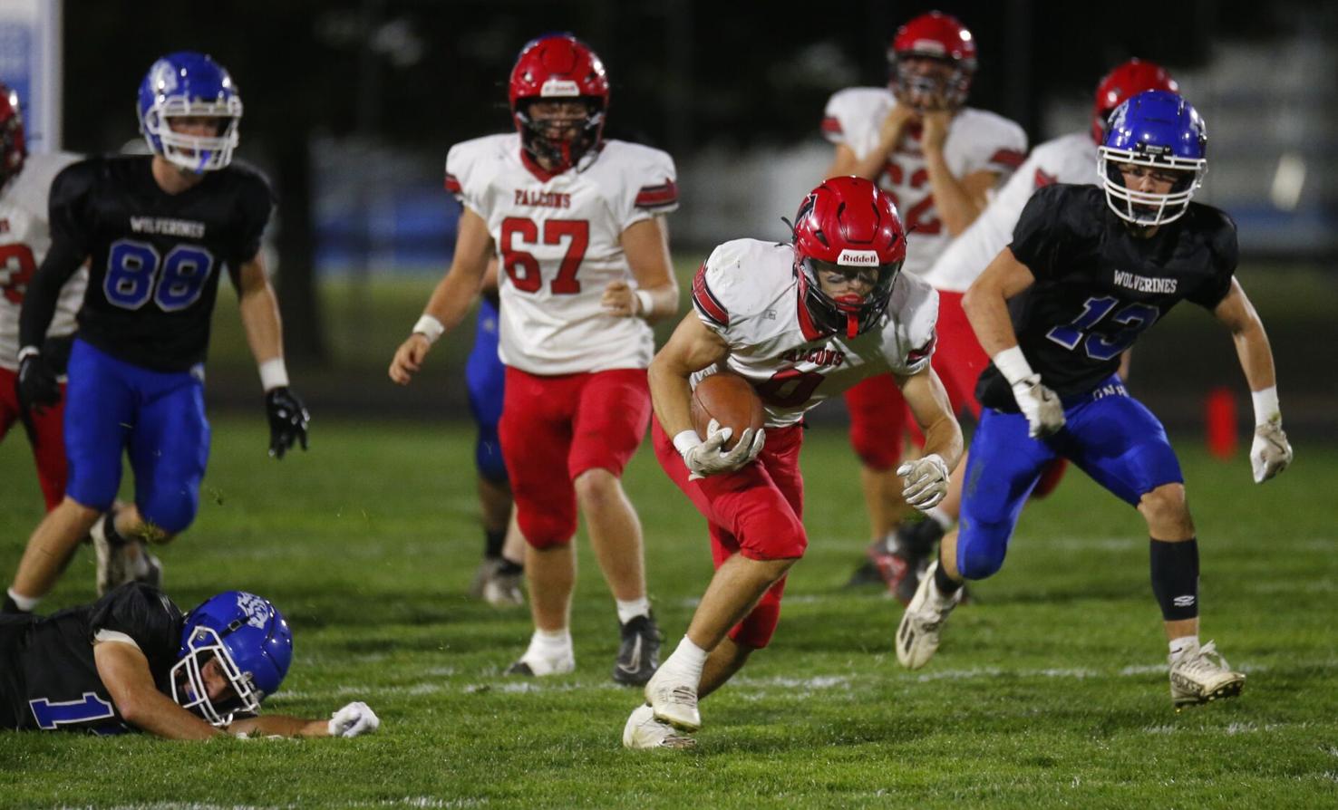 PHOTOS: Aplington-Parkersburg at Dike-New Hartford football, Oct. 11, 2024