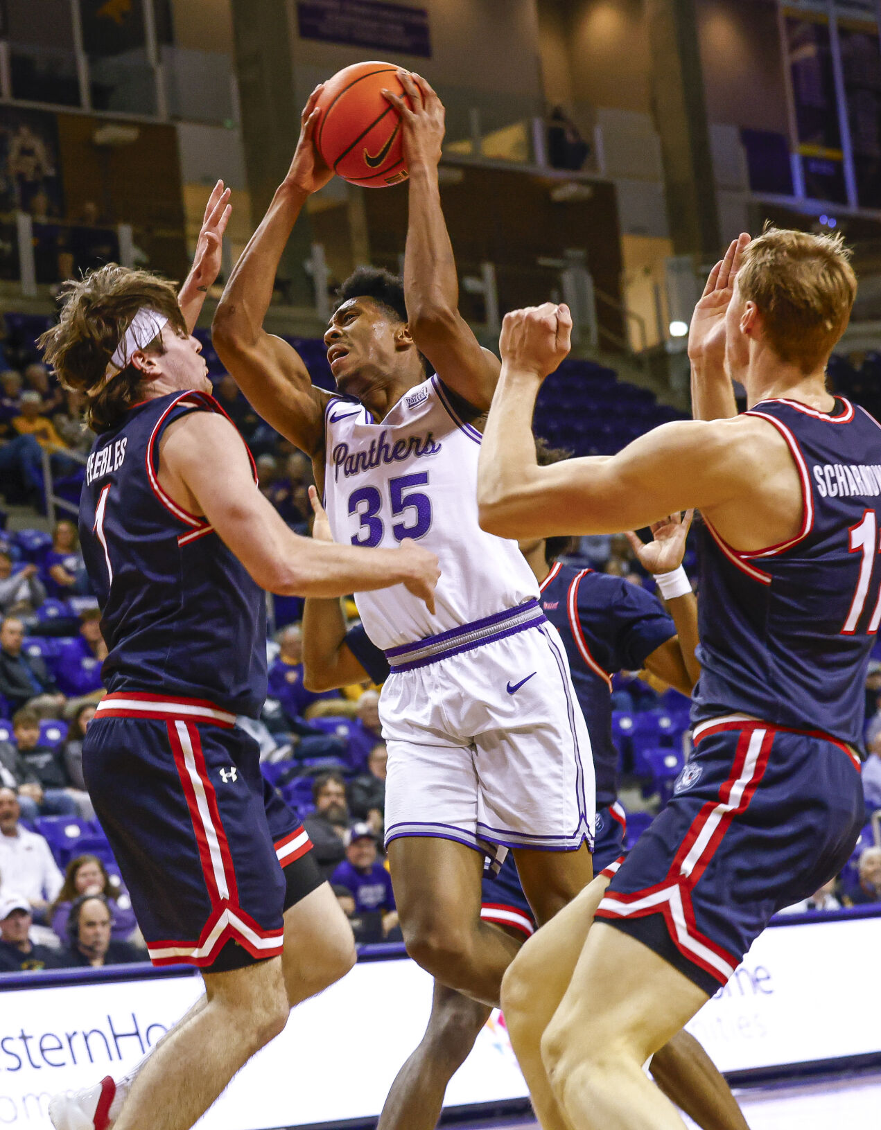 UNI's Leon Bond III likely out for season after injury