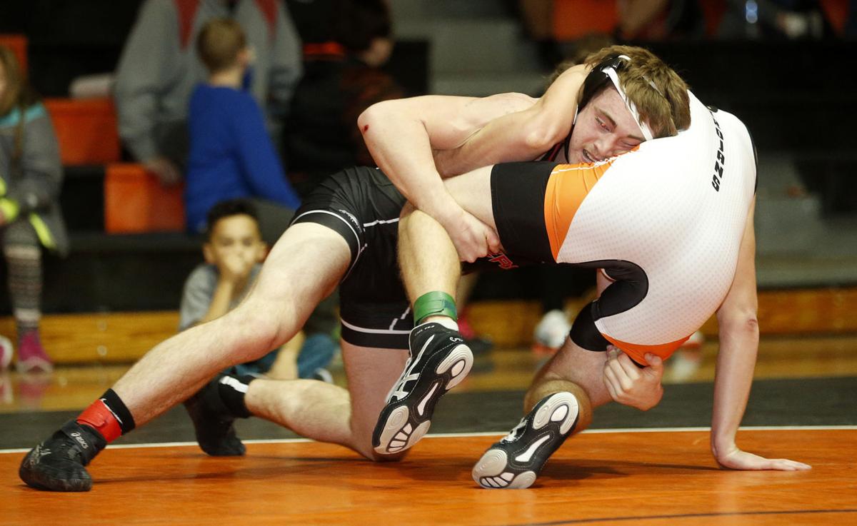 Prep wrestling: Cedar Falls out-fights East, 49-19 | Wrestling ...