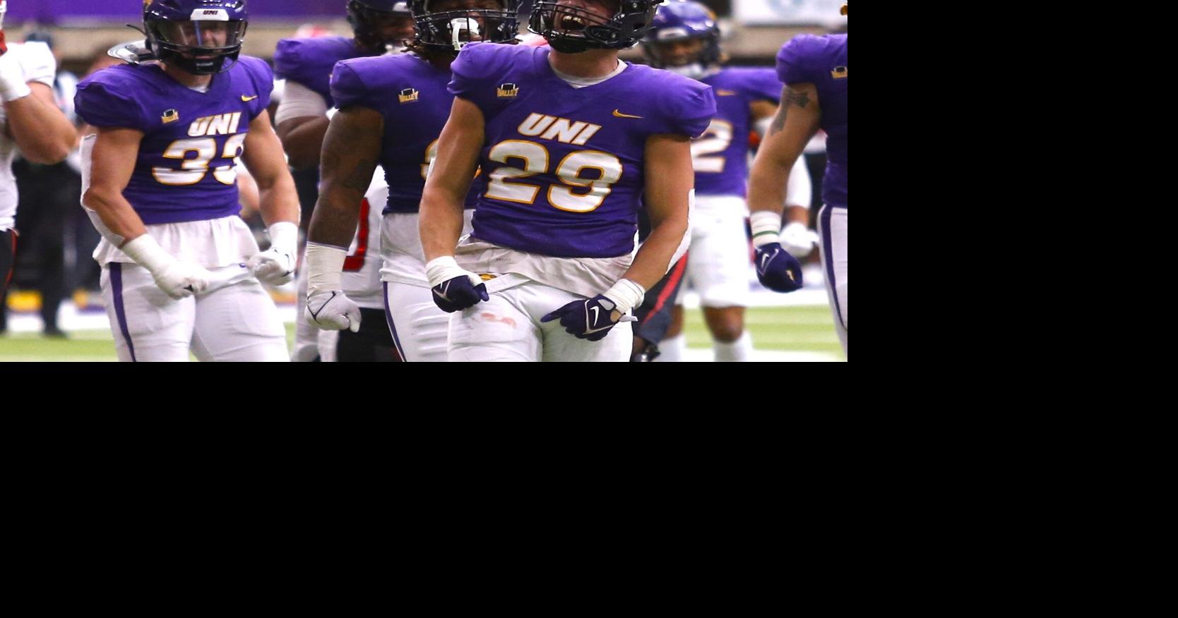 Farley, Panthers hit the road one more time together