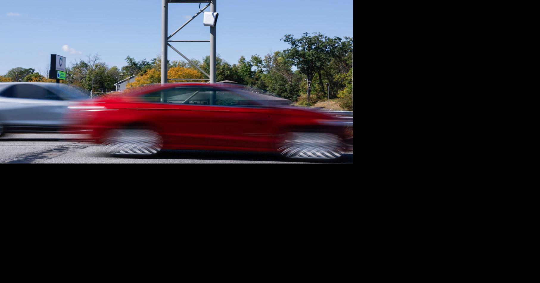 Iowa lawmakers again take on speeding ticket camera rules