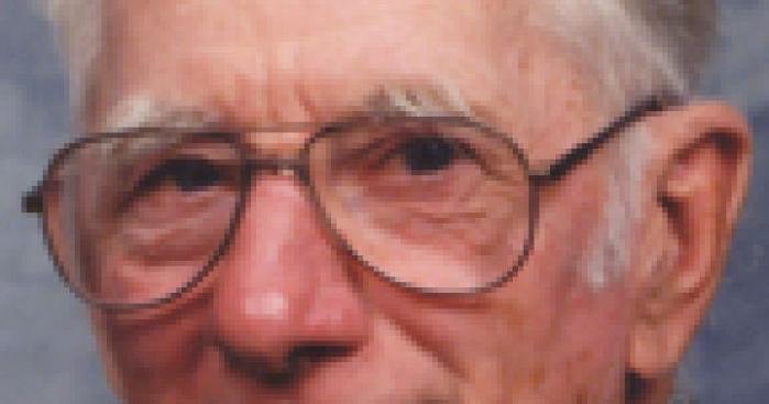 Ralph L. Knoll (1922-2013)