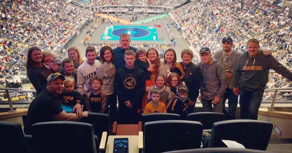 Dan Gable, family prepared for wrestling icon's historic day