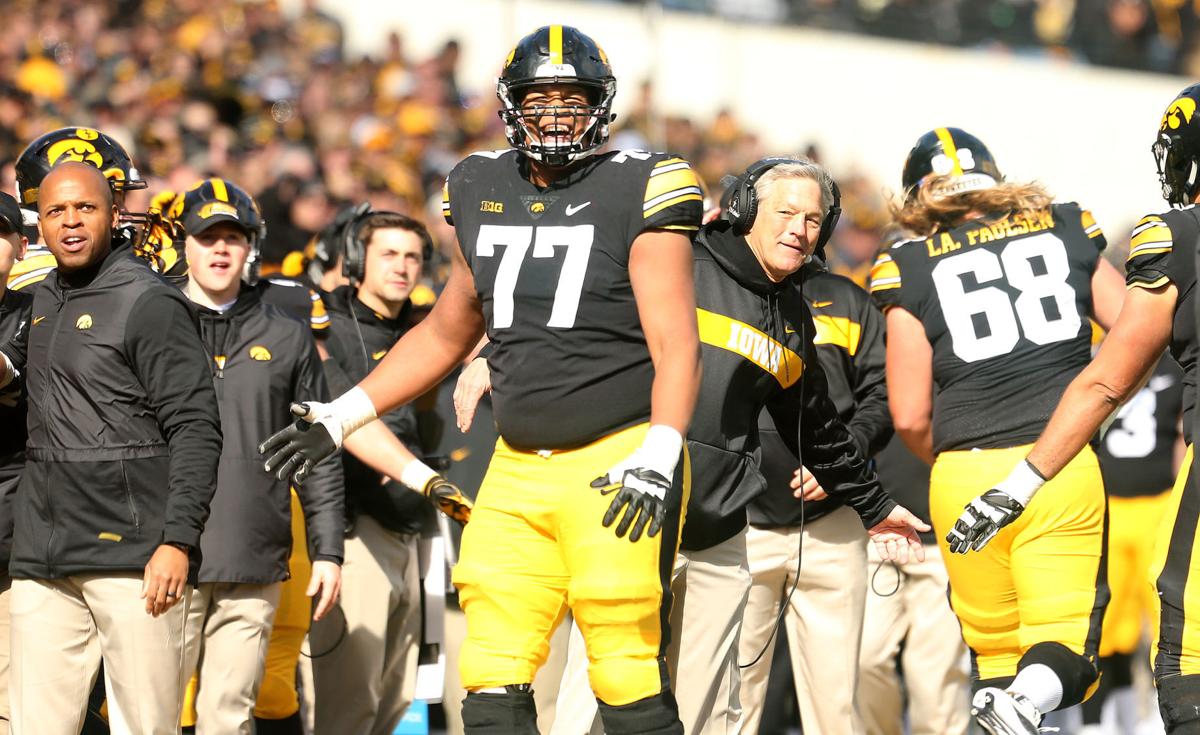 Iowa football: Hawkeyes want moving company up front