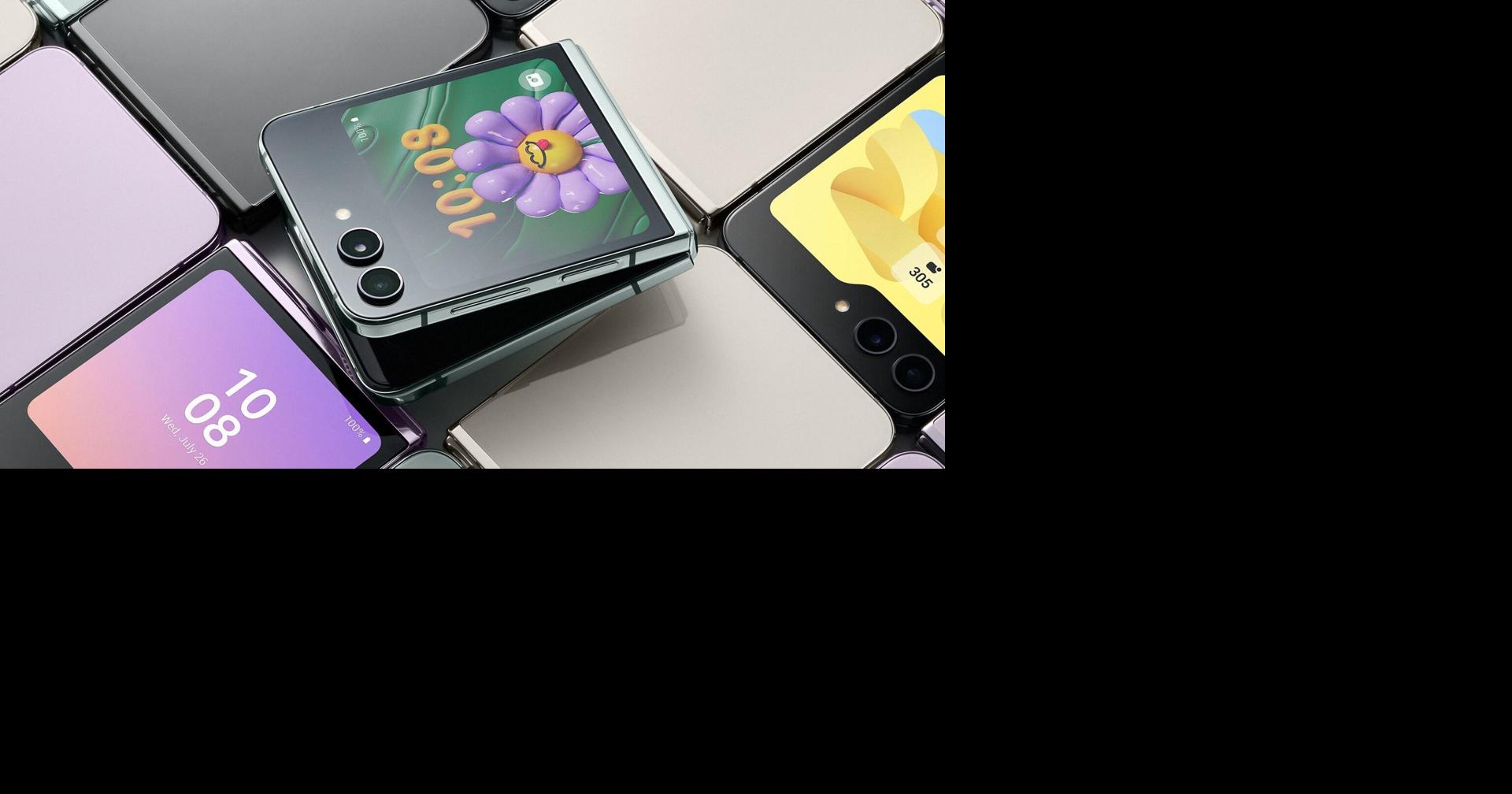 Samsung shows off its fifth generation foldable smartphones | World ...