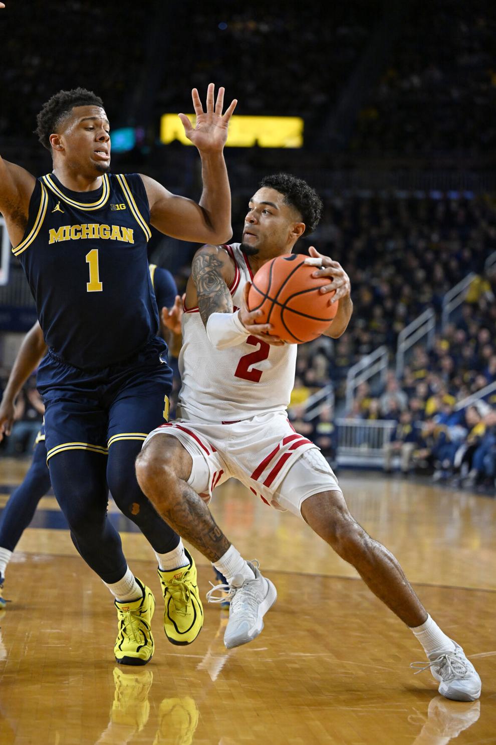 Wisconsin hands No. 2 Michigan its first loss, 91-88 | National Sports ...
