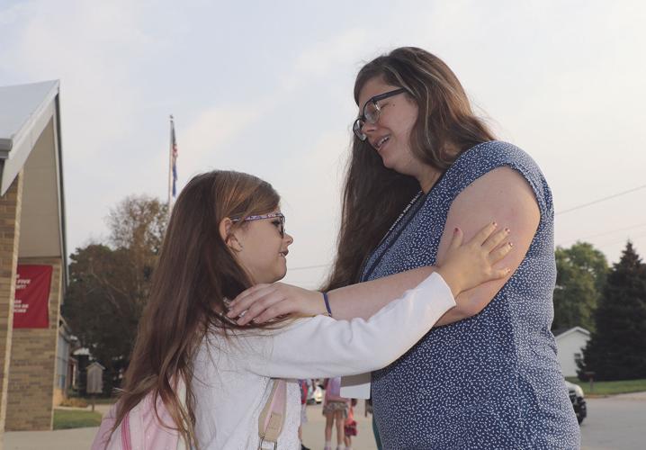 Old friends, new faces | Local News | wdtimes.com