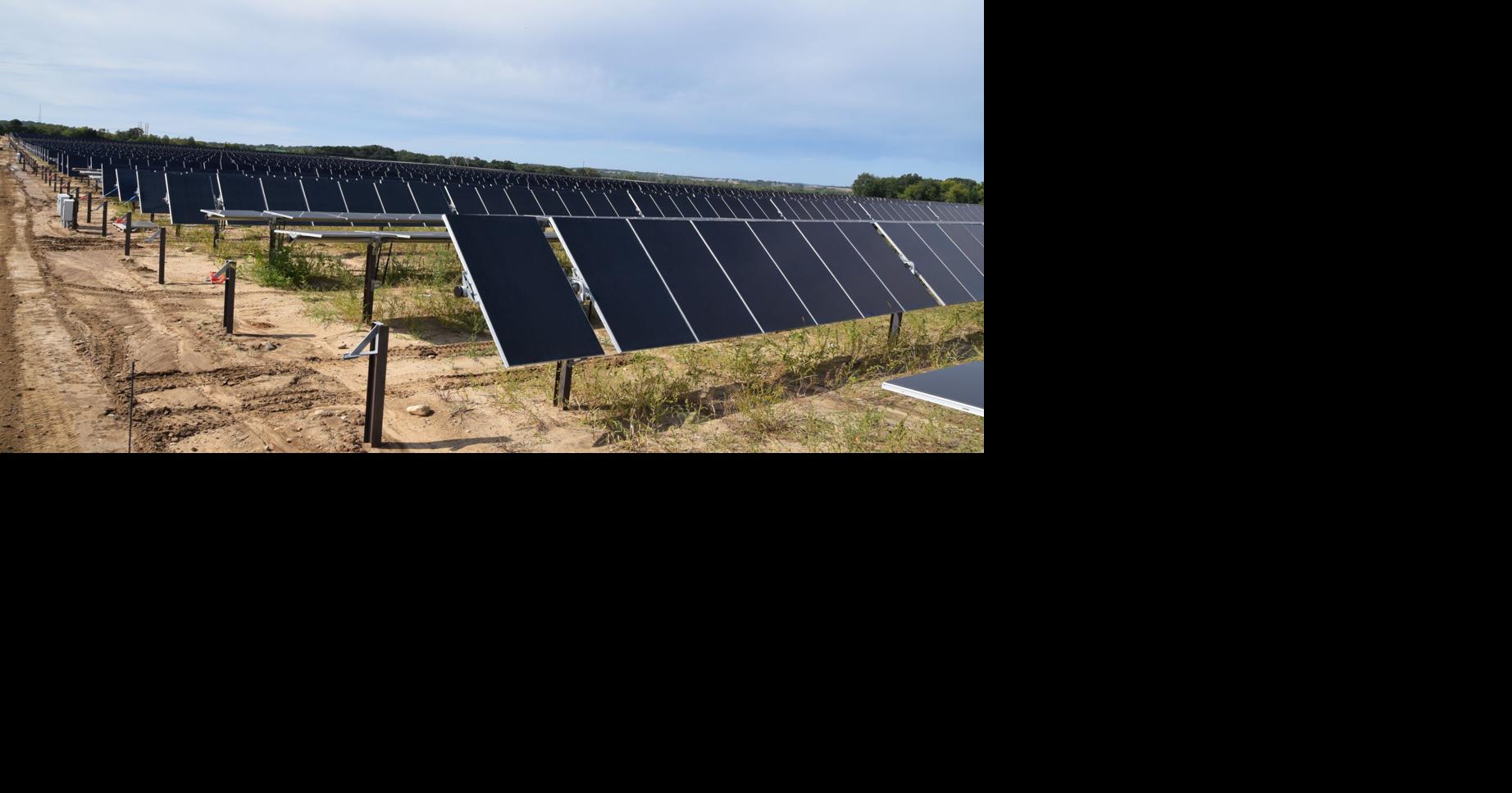 Crawfish River Solar Project near Jefferson on schedule for operation ...