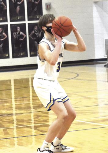 Boys basketball: L-Cats knock off Eagles in Holiday Classic | Local ...