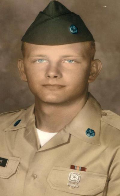 Guy R. Schmidt | Obituaries | wdtimes.com