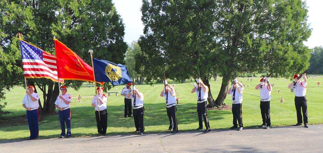 Community remembers local sacrifices during Ixonia Memorial Day service ...