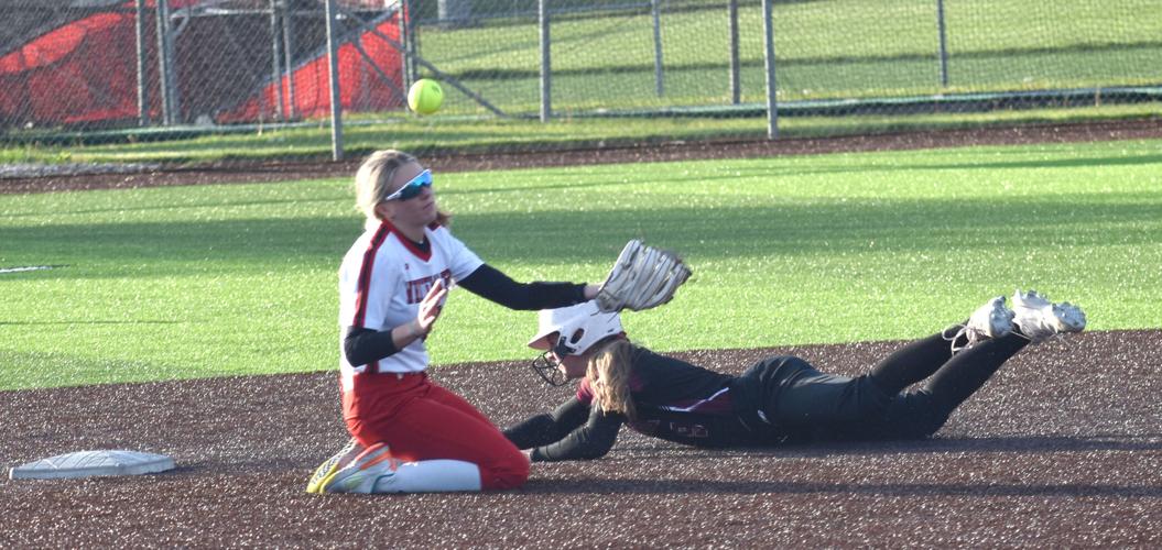 Softball: Jefferson sweeps Whitewater to claim outright conference ...