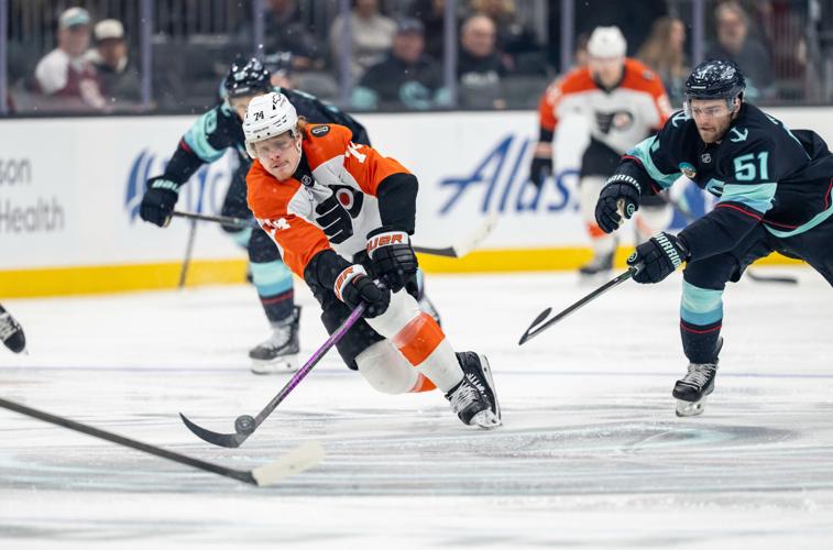 Grubauer stops 31 shots and Tolvanen scores twice as Kraken beat Flyers ...