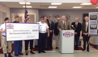 Ewald gives to area vets park | Local News | wdtimes.com
