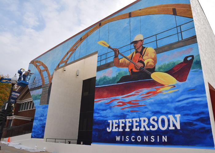 Mural brightens Jefferson's city hall | Local News | wdtimes.com