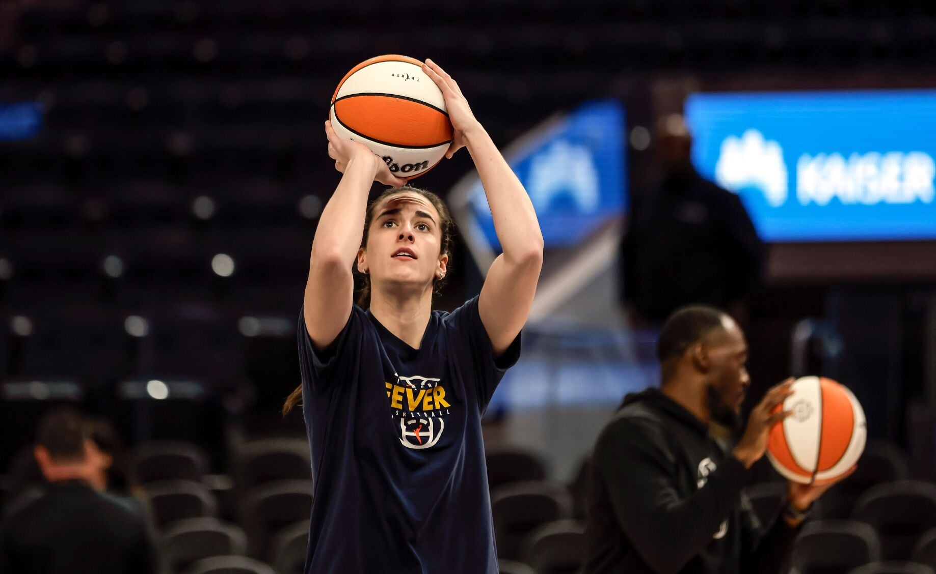 Caitlin Clark's last-second 3-pointer gives Fever a 78-76 victory over ...