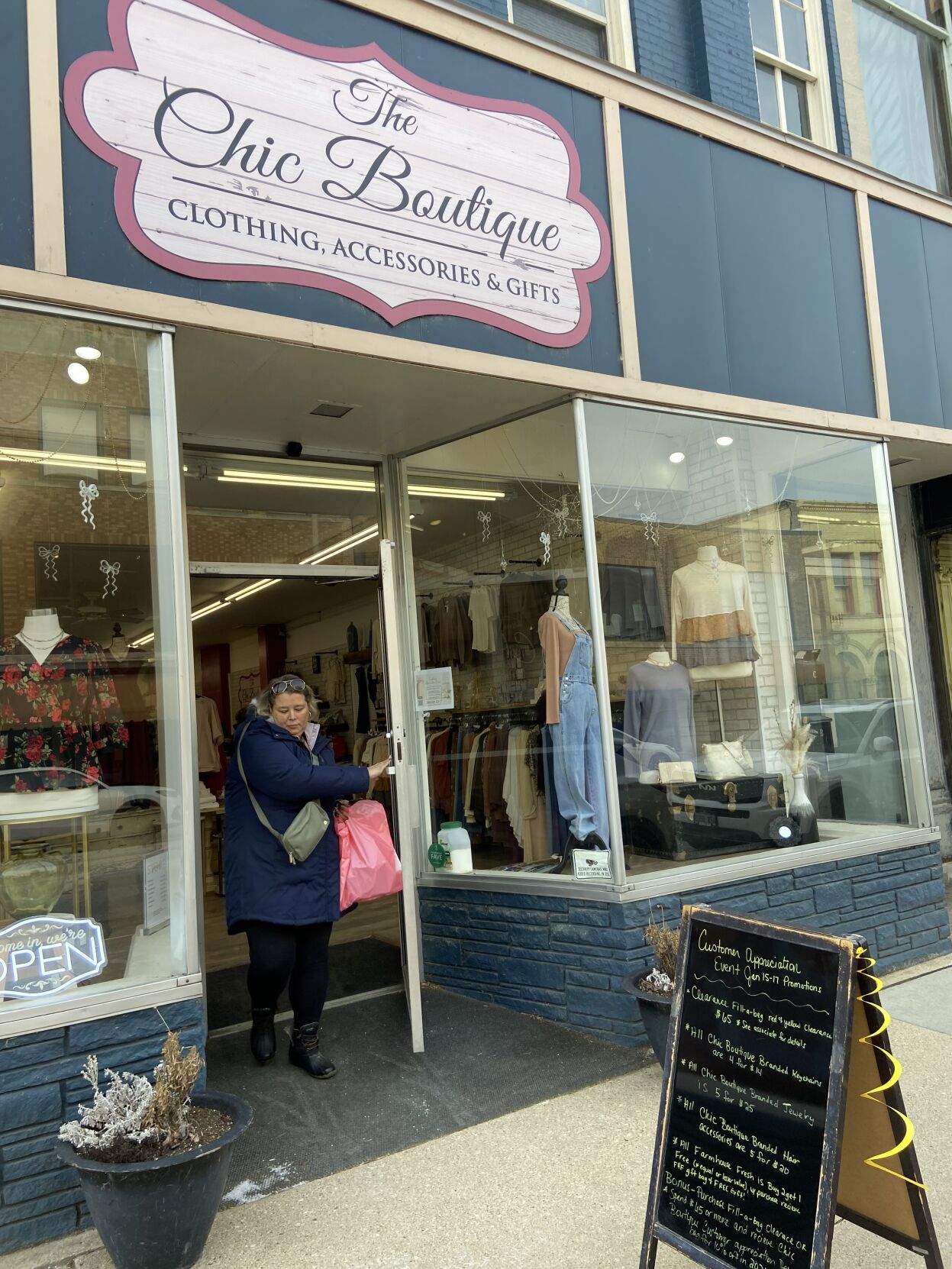 Chic Boutique holding customer appreciation event | Local News ...
