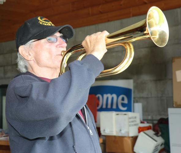 Gathered to remember | Local News | wdtimes.com
