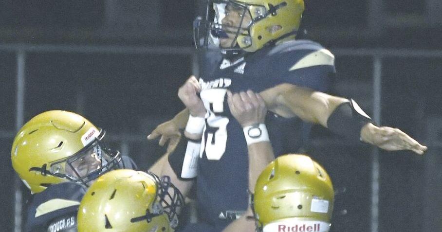 Phoenix crush Falcons on homecoming night, win third straight | Local ...