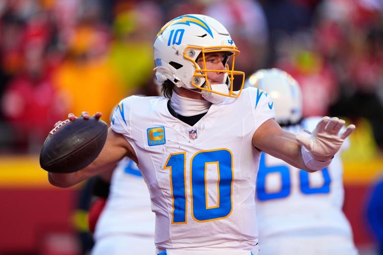 Chargers could clinch playoff spot in a visit to the Cowboys, who are ...