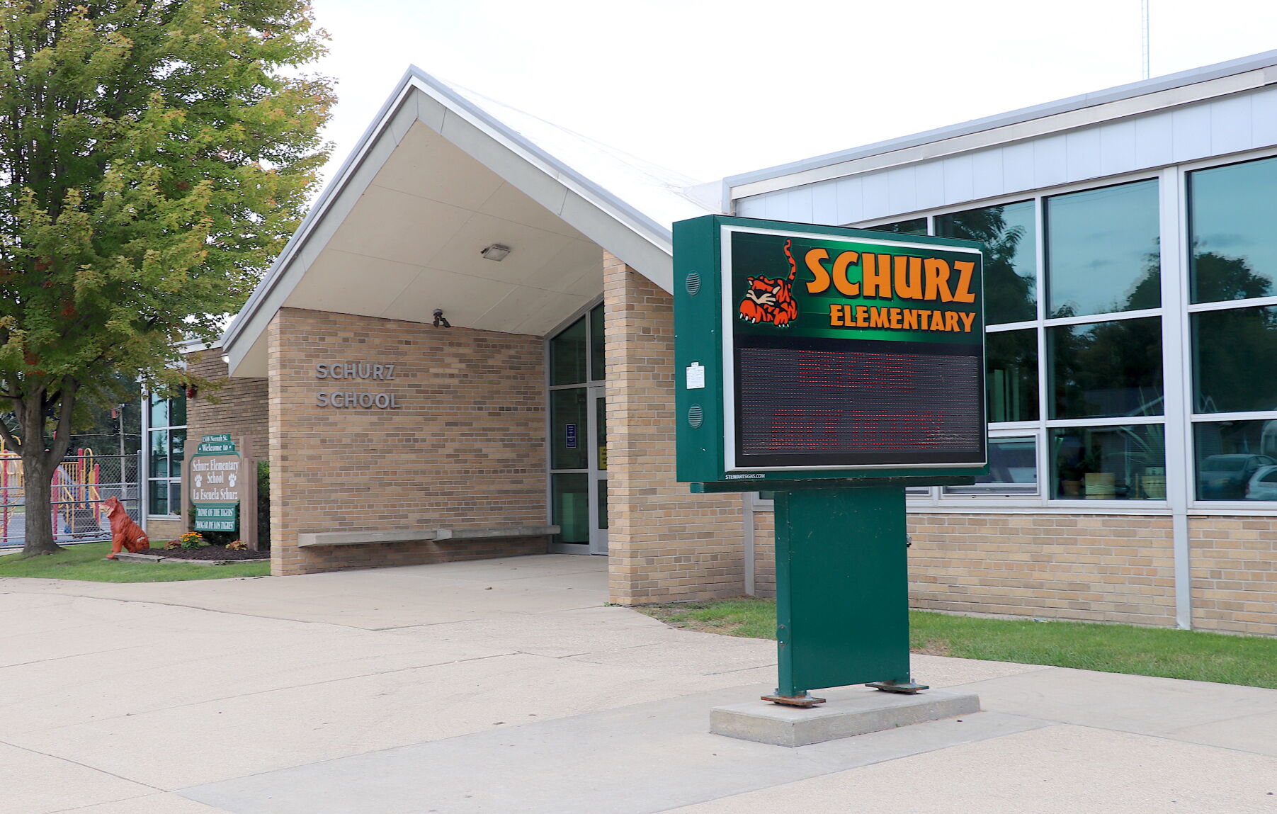 Schurz Elementary School receives State Certificate of Achievement ...