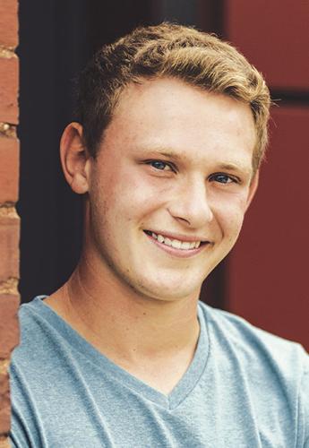 Lake Mills High School announces valedictorians, salutatorian | Local ...