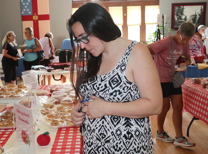 Pretty please with a cherry on top | Local News | wdtimes.com