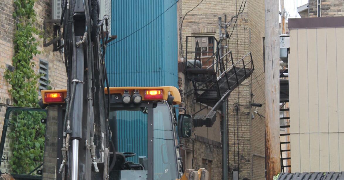 Alley reconstruction begins | Local News | wdtimes.com