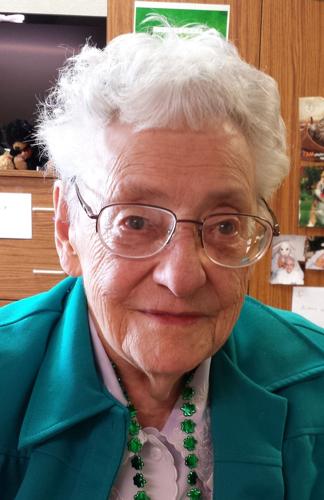 Alma B. Schultz | Obituaries | wdtimes.com