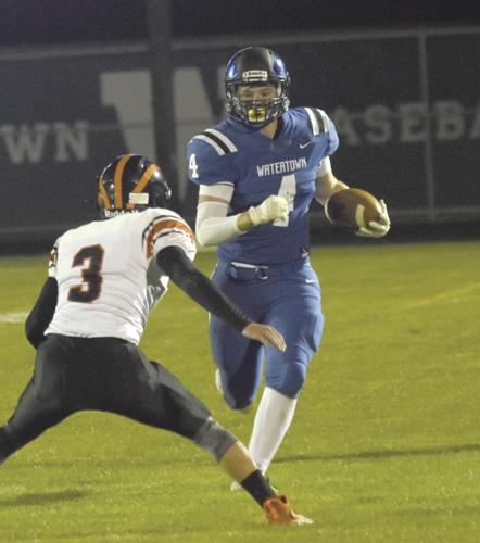Goslings grind up Portage on the ground, survive aerial assault | Local ...