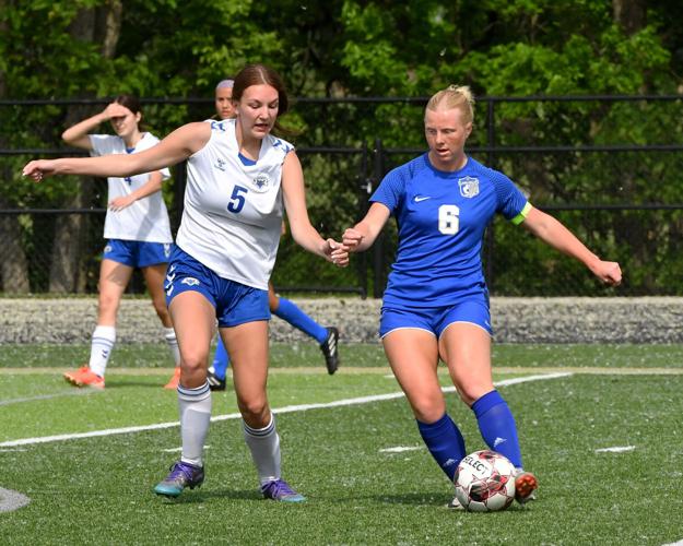 WIAA soccer: Lake Mills shuts out Kenosha Christian Life to win first ...