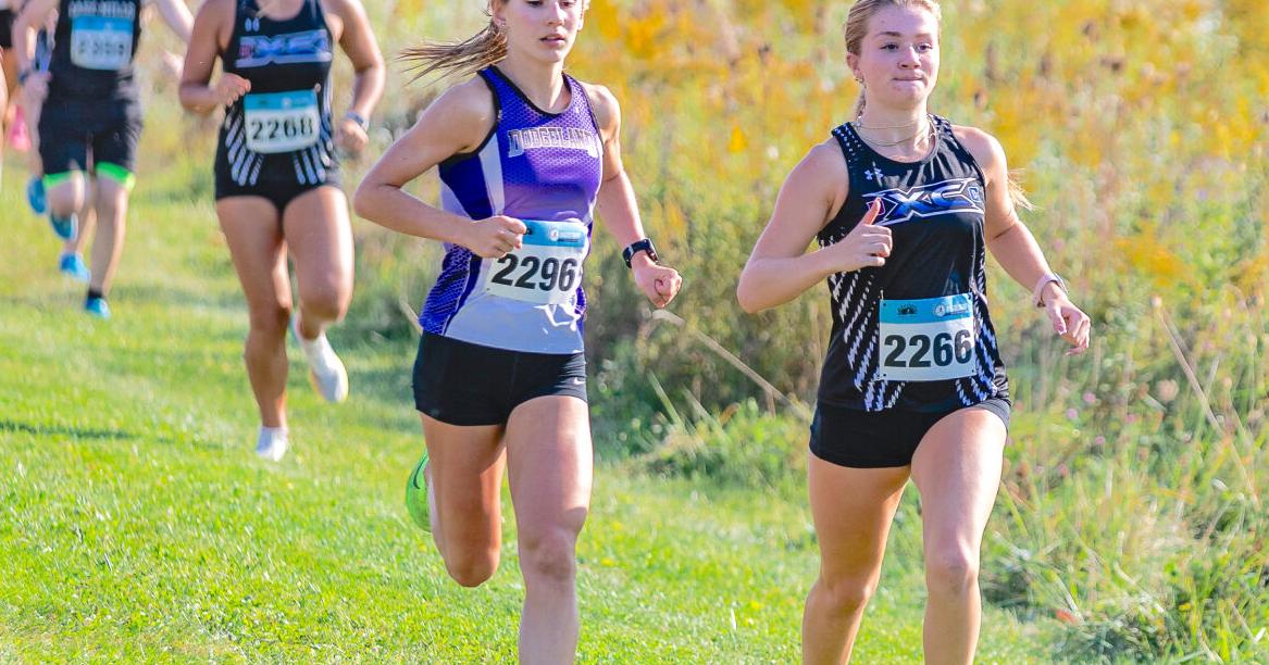 Cross country: Kohn edges Drobac to win Dana Waddell invite | Local ...