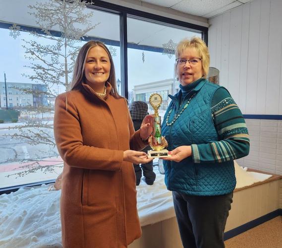 Window Wonderland winners announced | Local News | wdtimes.com