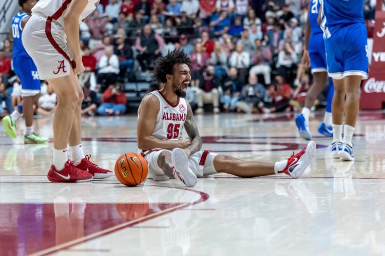 Aden Holloway scores 26 to lead No. 14 Alabama over Kentucky 89-74 ...