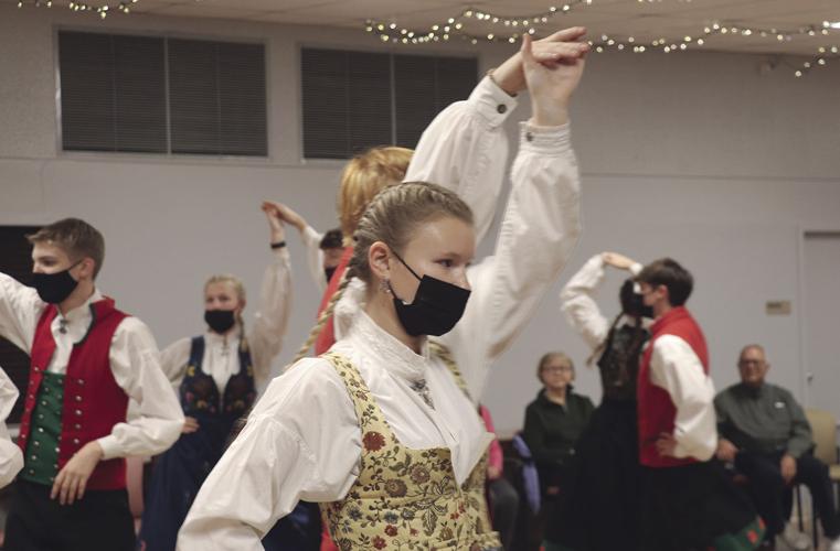 Norwegian dancing | Local News | wdtimes.com