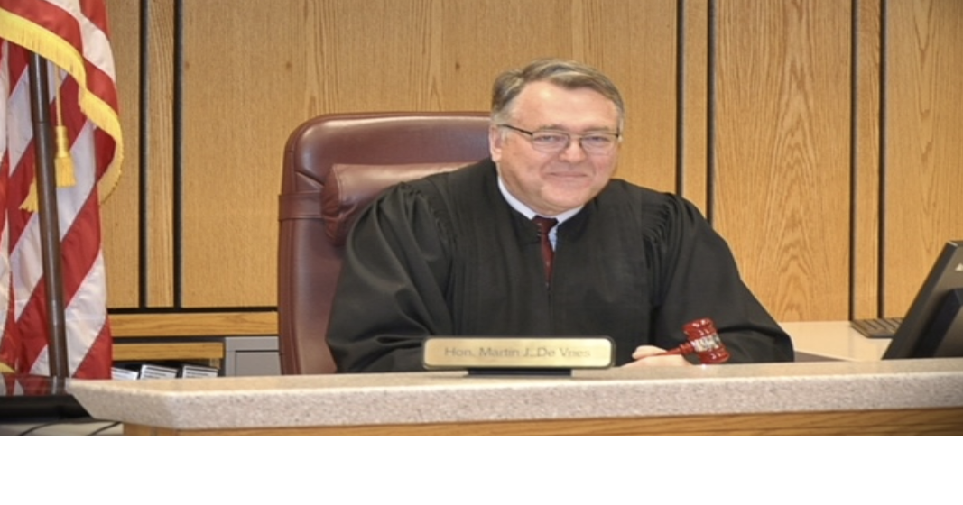 Dodge County Judge De Vries announces his run for second term | News ...